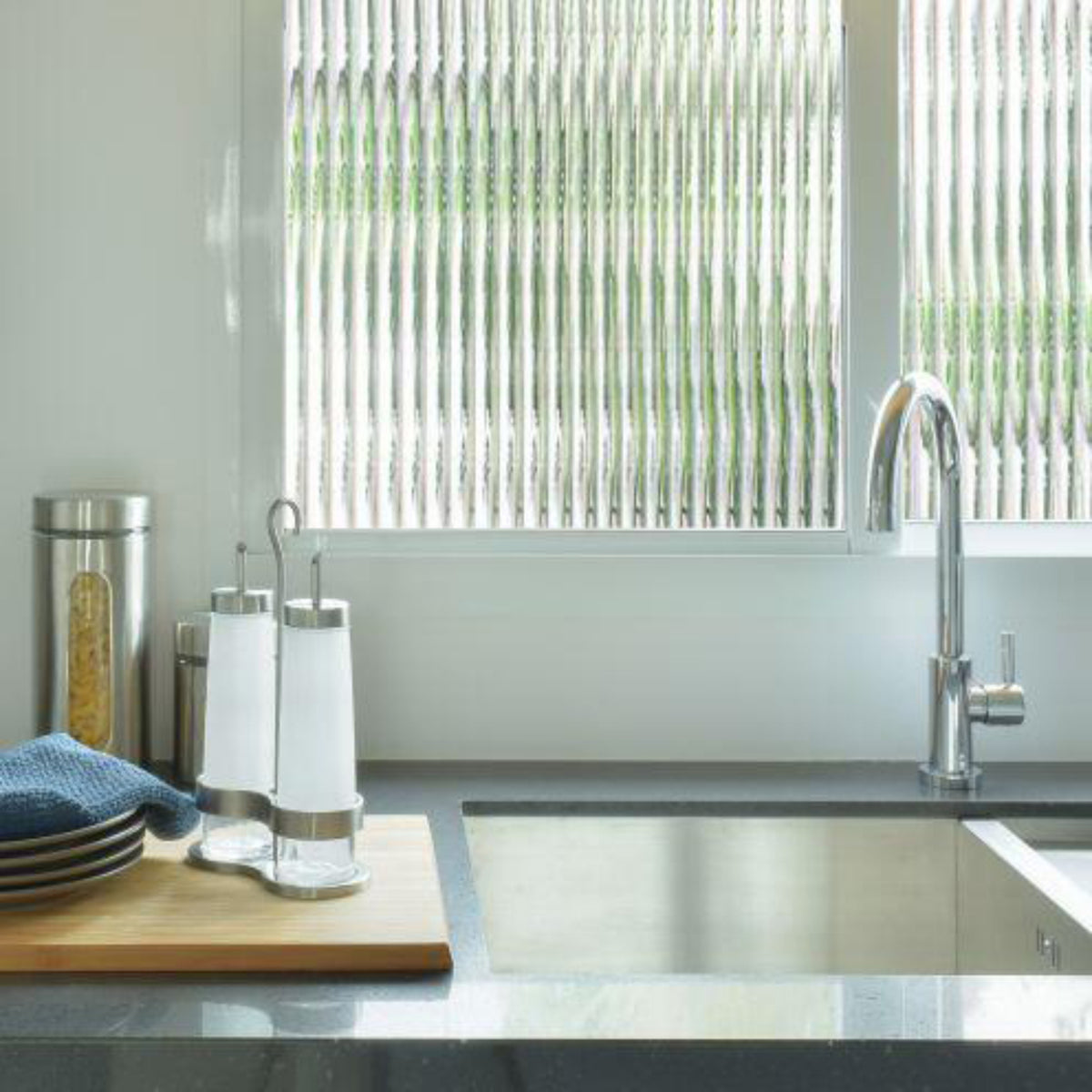 Klingshield Reeded Glass Window Film - 1.5m x 5m