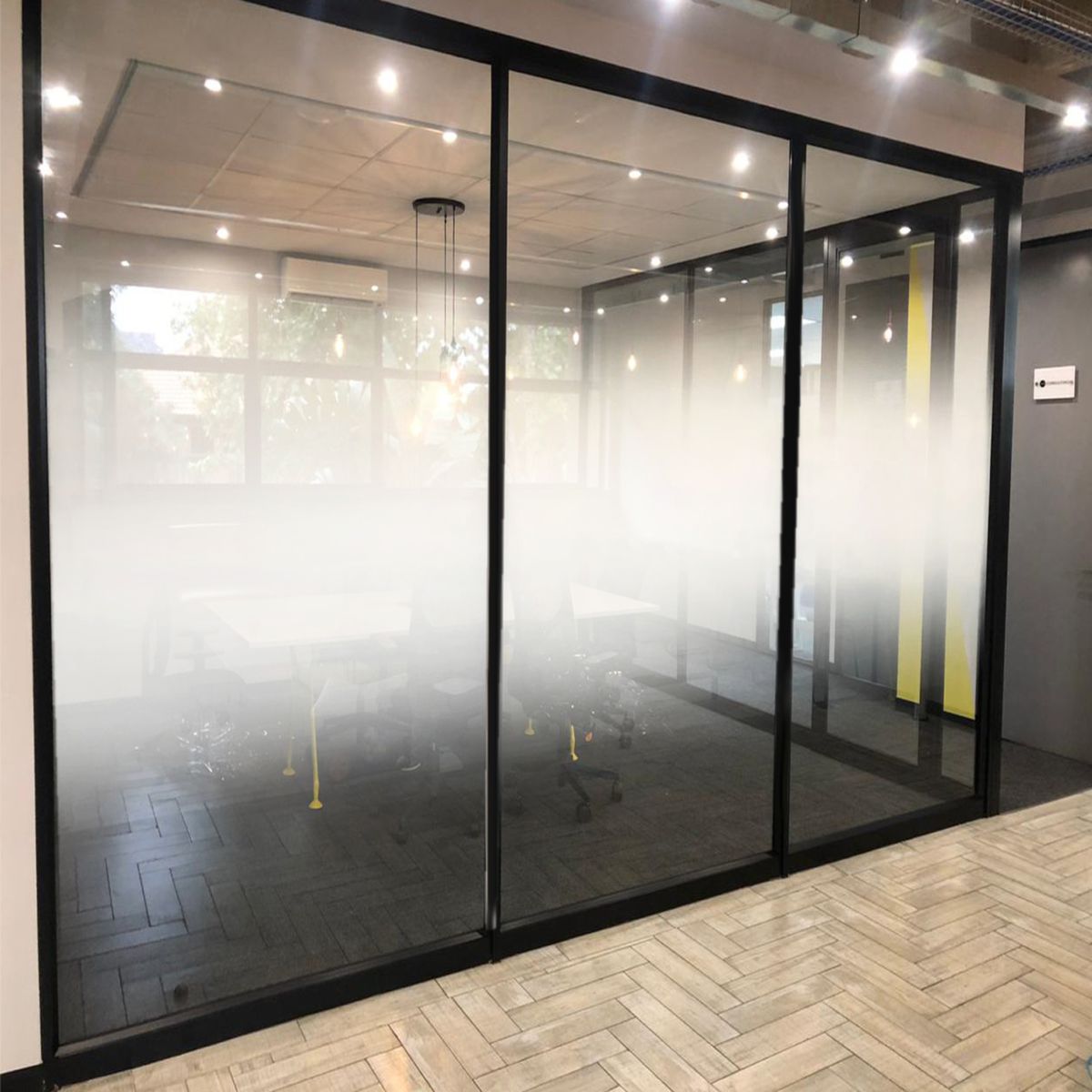 Klingshield Central Frosted Fade Window Film - 1.5m x 5m