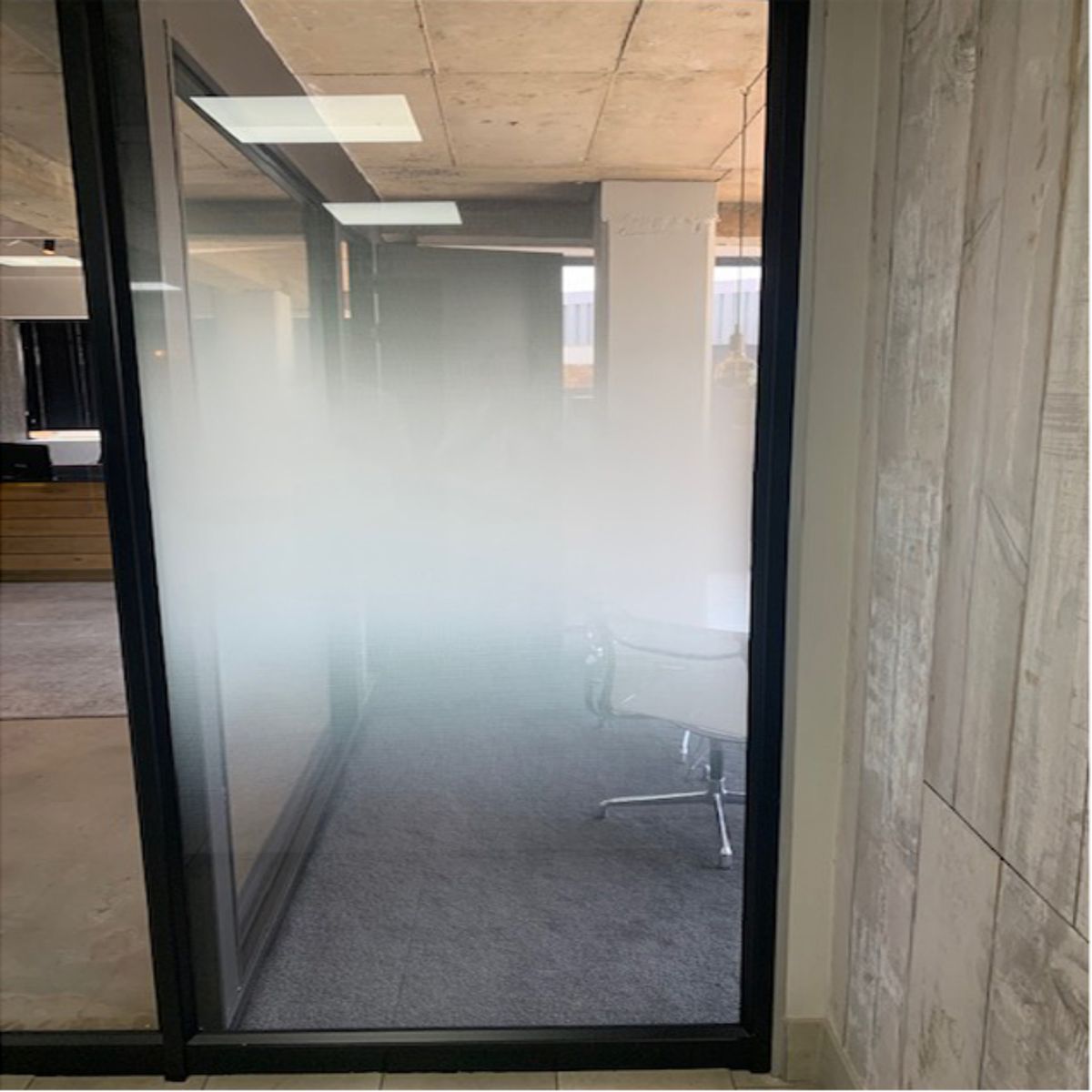 Klingshield Central Frosted Fade Window Film - 1.5m x 5m